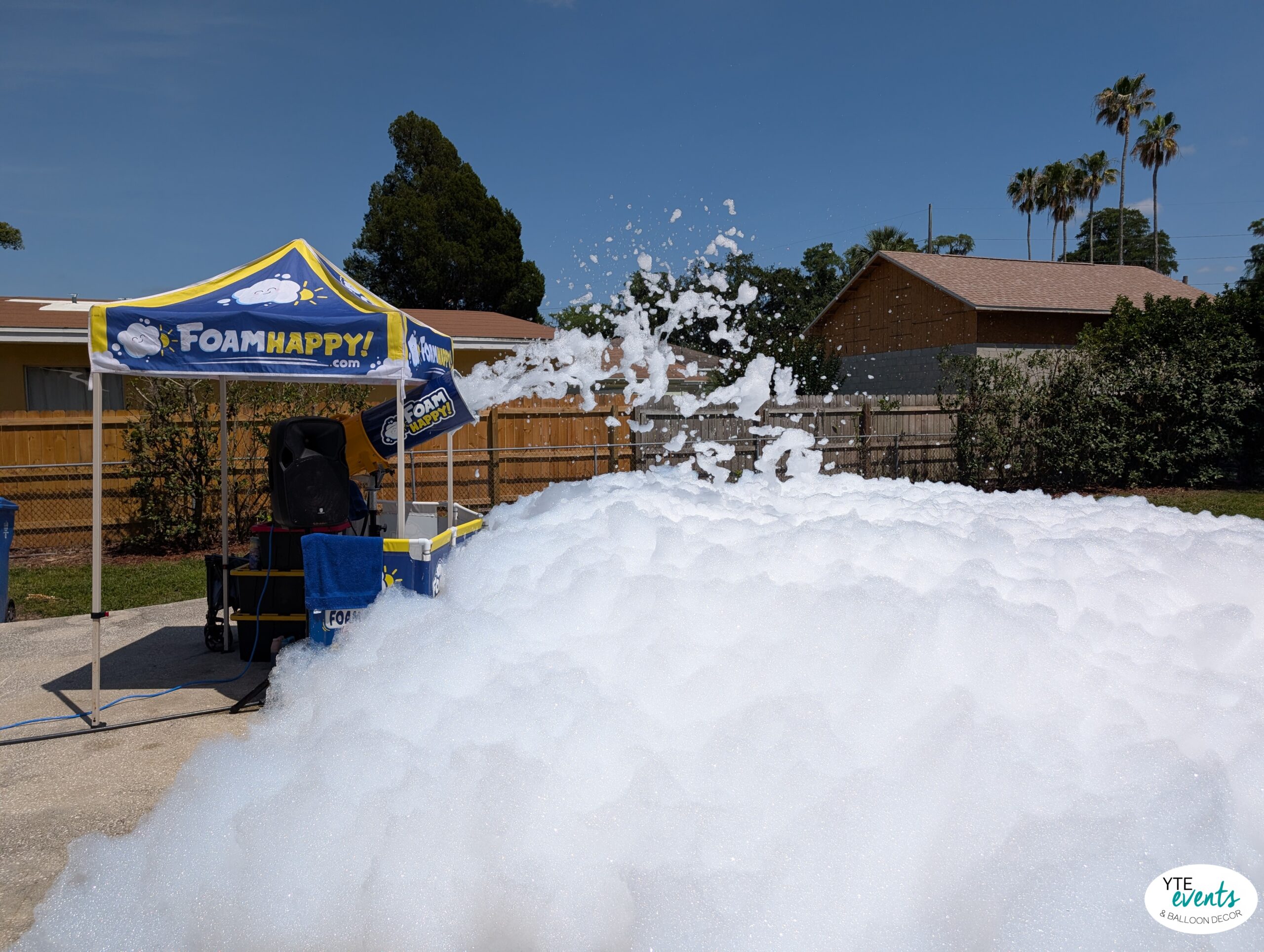 How to Plan a Magical Unicorn Foam Birthday Party Kids Love | YTEevents